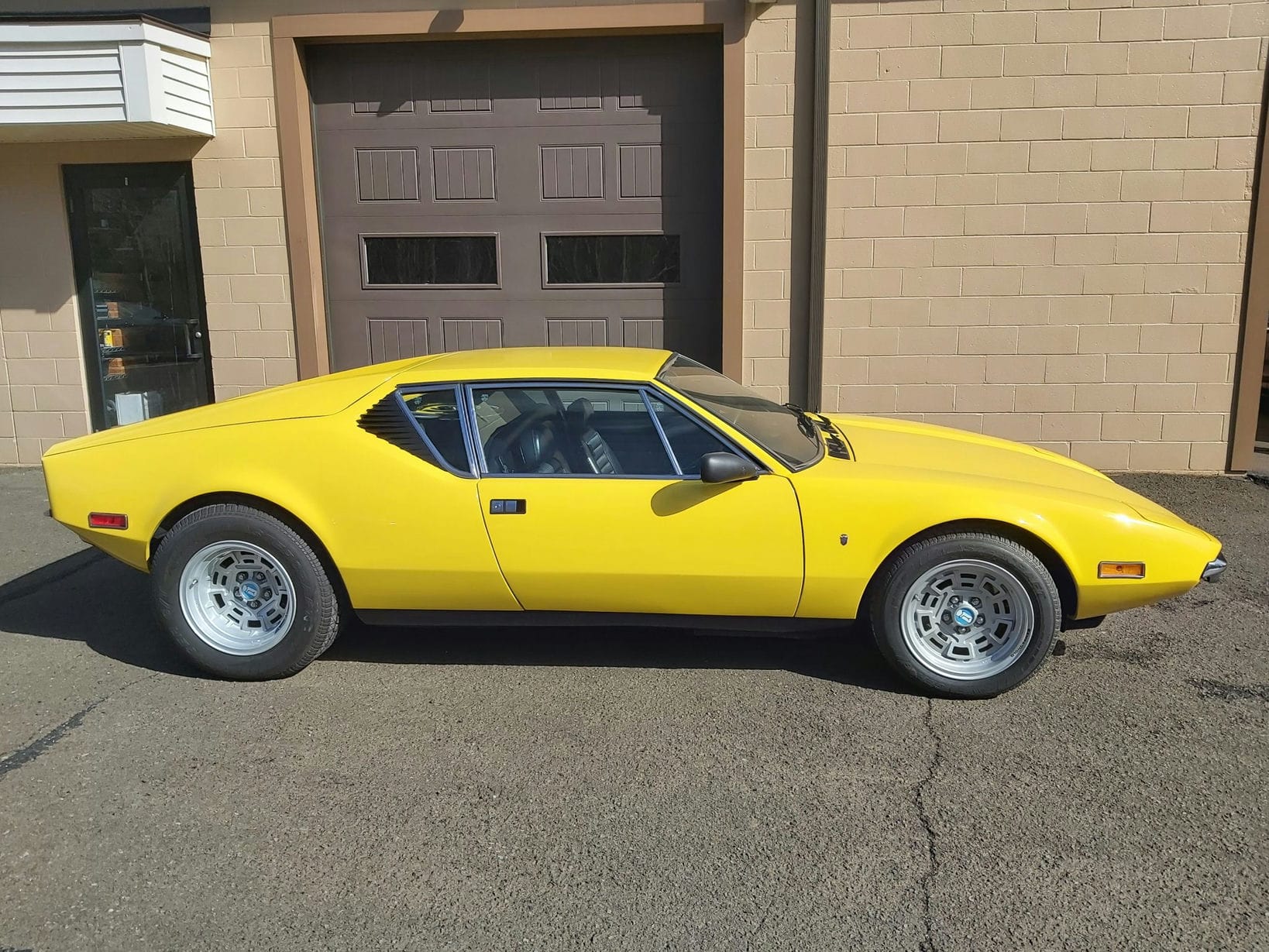 1972 DeTomaso Pantera - BestAutoPlace-We make it easy for Members to ...